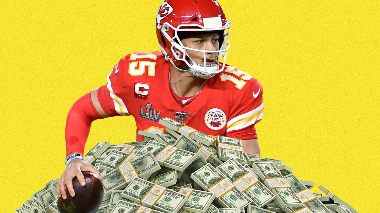 Patrick Mahomes, Kansas City Chiefs sign historic $450M deal