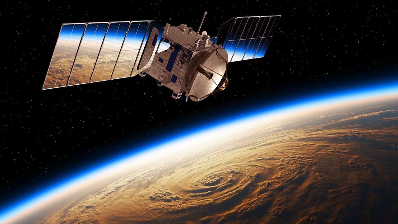 Douglas, Hanna, Gonzalo: Live path trackers to follow storms