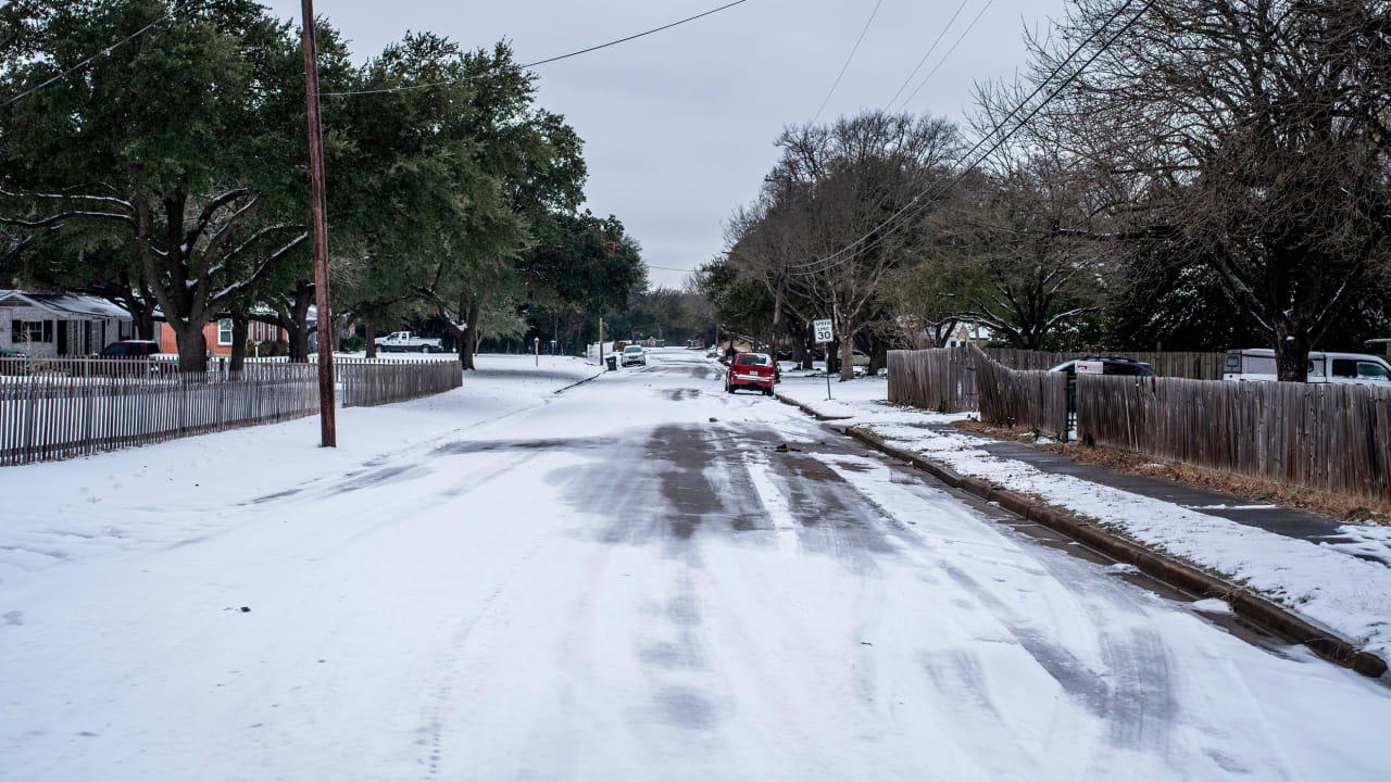 This map connects people in need in the Texas freeze with nearby volun