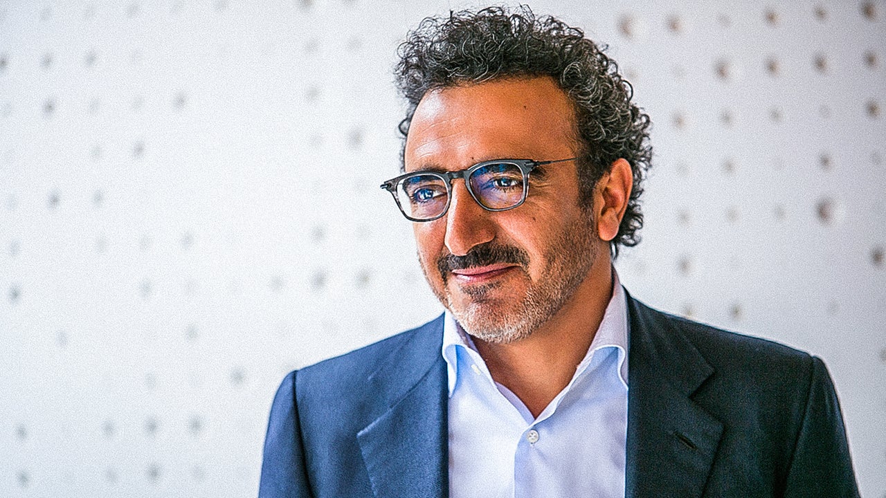 Chobani CEO Hamdi Ulukaya coalition helps Afghan refugees