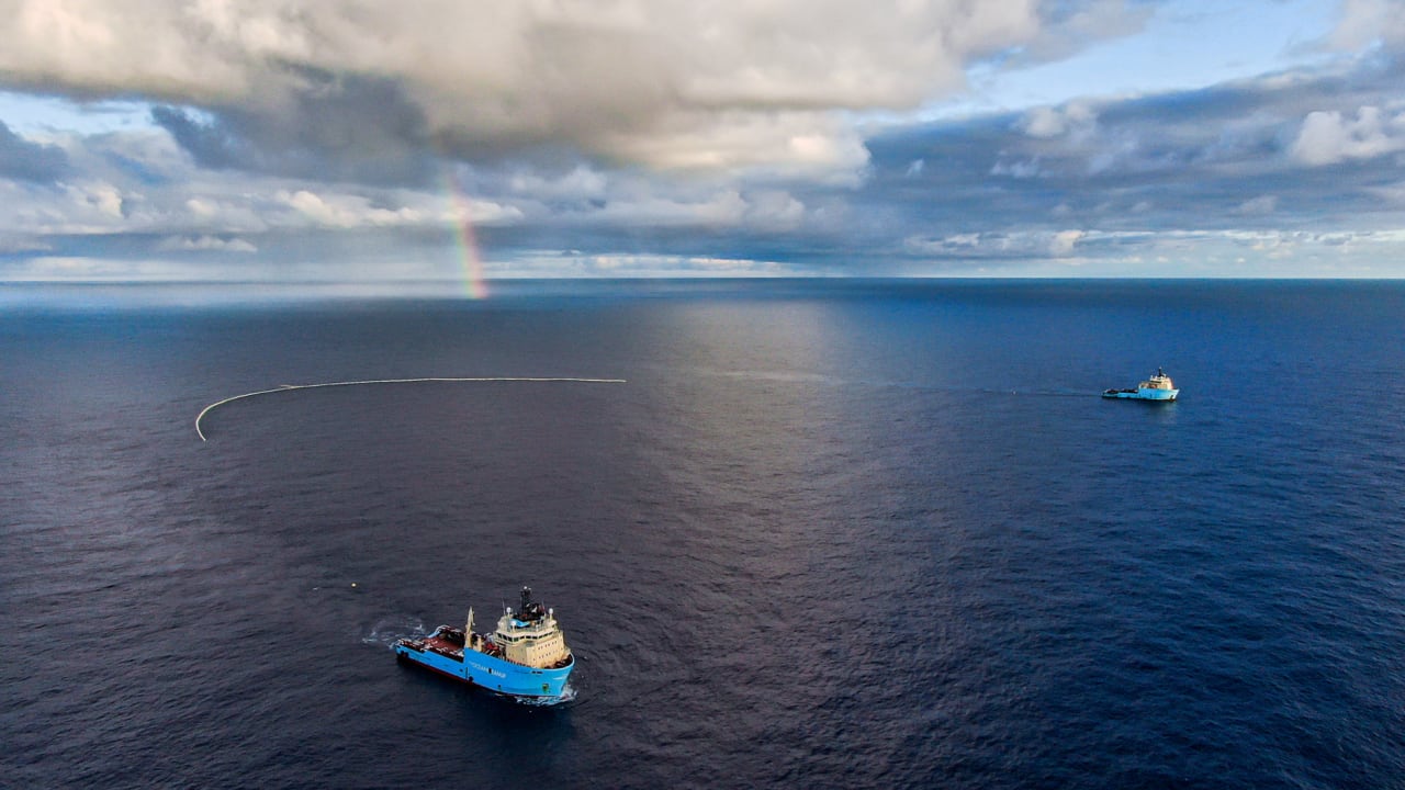 Ocean Cleanup and Ocean Voyages Institute show different approaches to