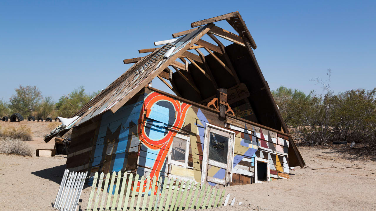 Anarchist architecture could help cities rebuild after COVID-19. Here'