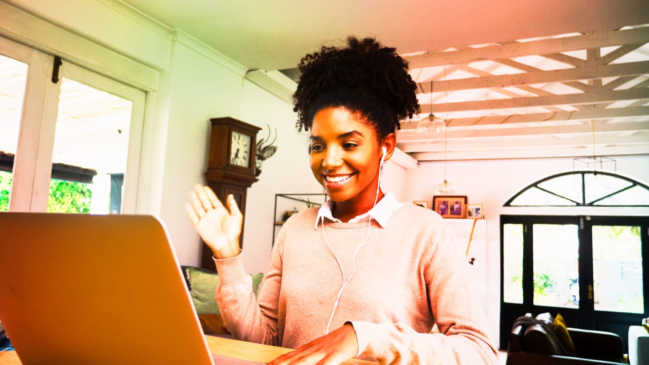 The benefits of cutting corporate jargon in workplace communication