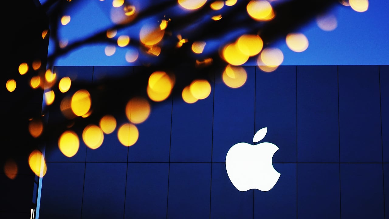 Apple’s industrial design chief is leaving Apple