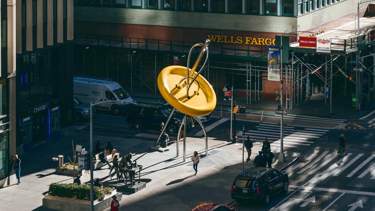 A clever redesign saved NYC's Button and Needle sculpture from collaps