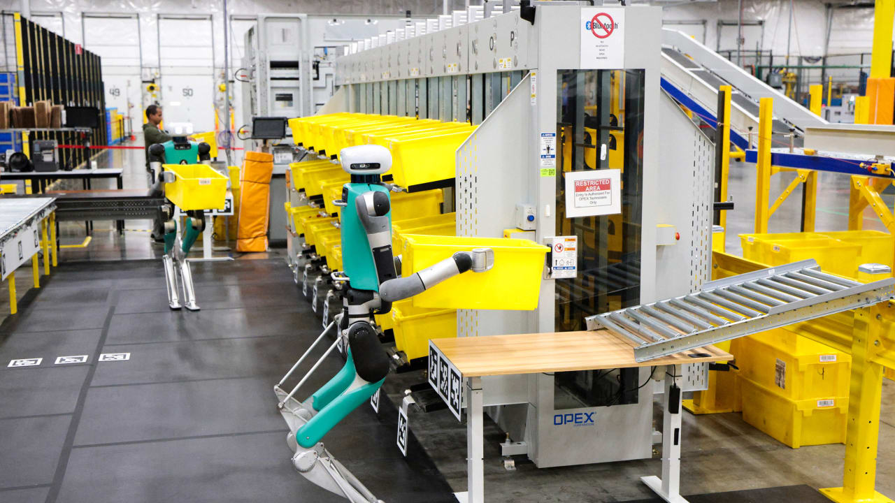 Chris Smalls shares how Amazon's AI-powered robots will impact workers Chris Smalls shares how Amazon's AI-powered robots will impact workers