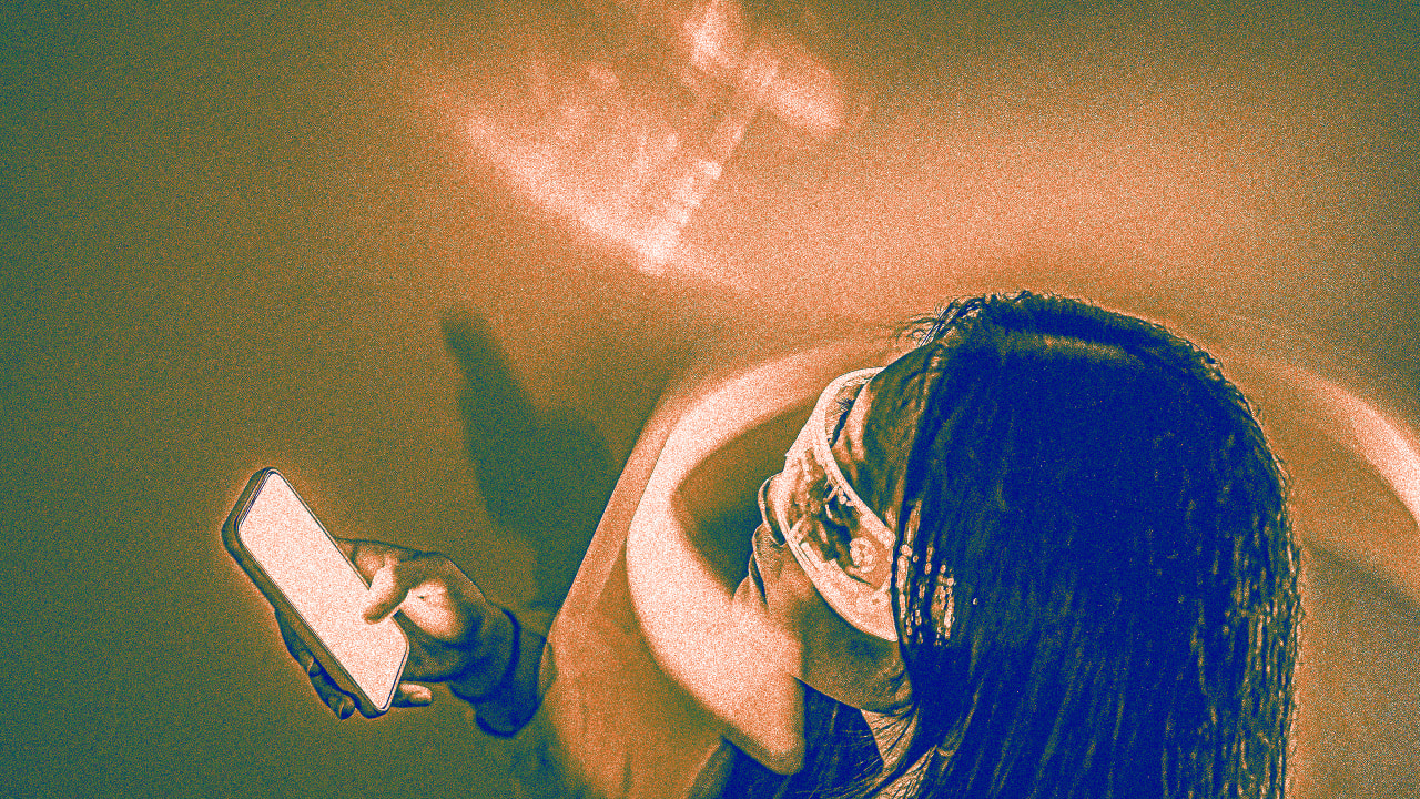 India's Internet blackouts have big consequences for its economy