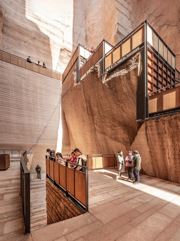 How three abandoned quarries in rural China were transformed into stun